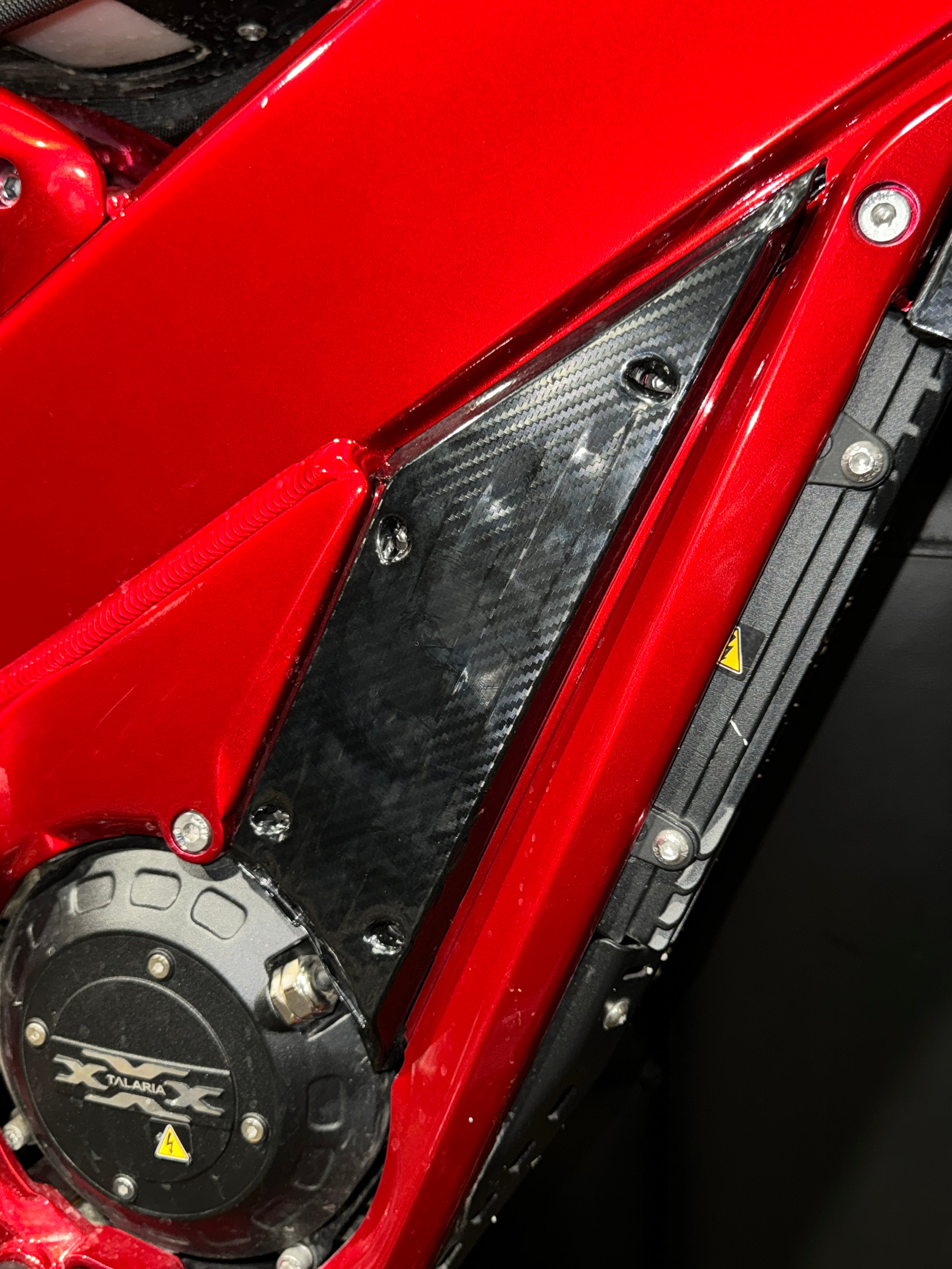 Talaria XXX Carbon Fiber Wrap Kit – MXwraps